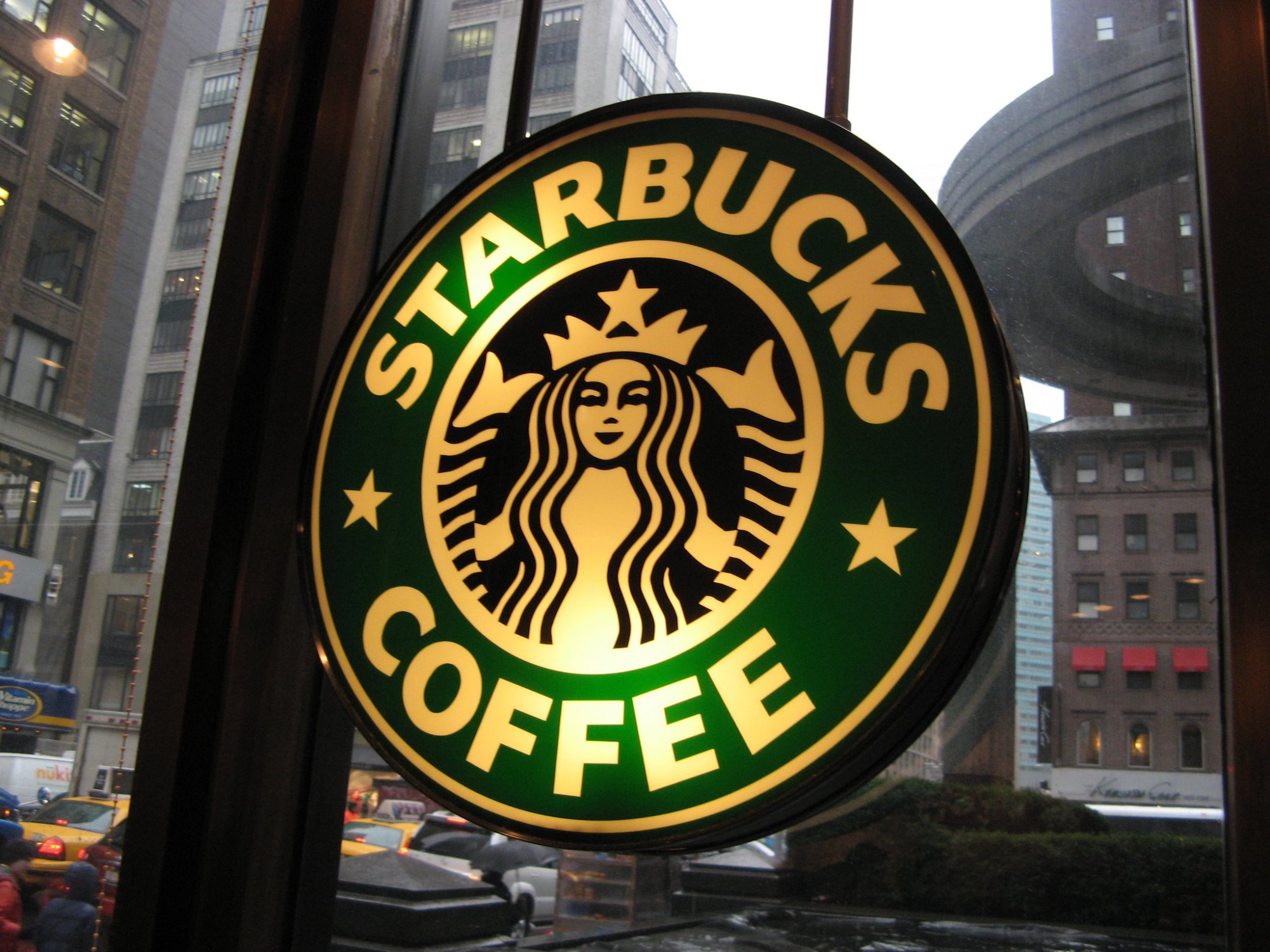 Владелец кофейни на Мальте оштрафован за нарушение исключительных прав ...